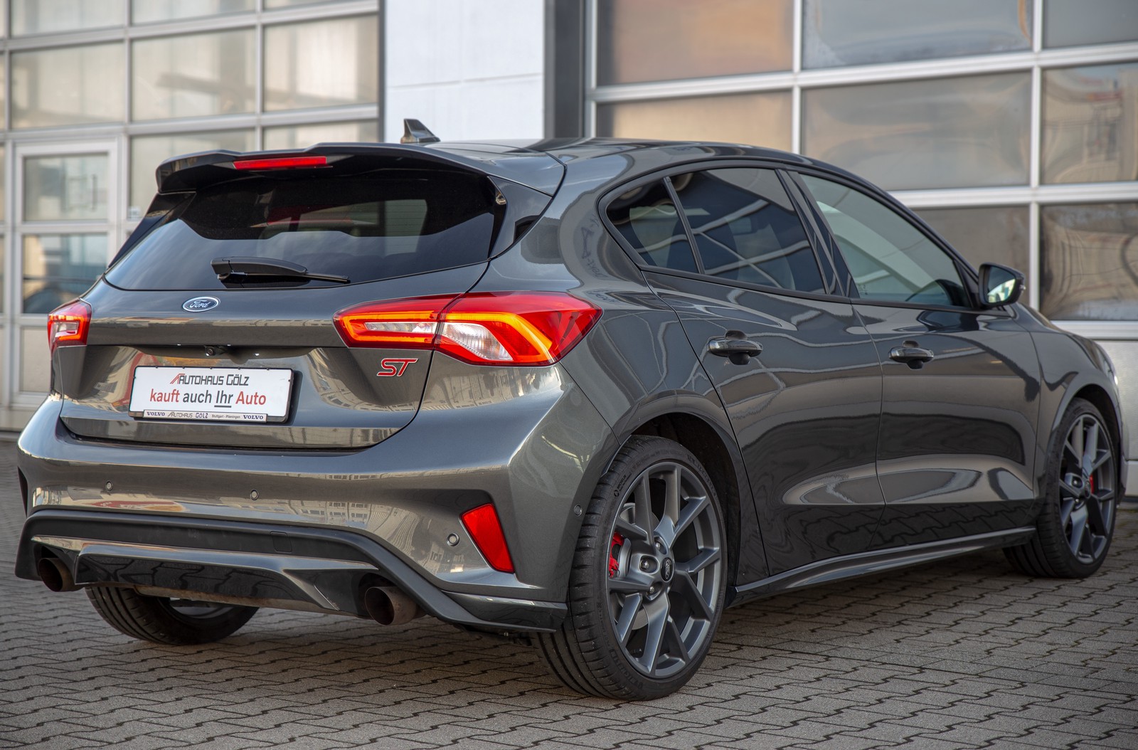 Ford Focus ST ACC*Easy-Park-Paket*Styling-Paket*Tech.-Paket 1 gebraucht ...