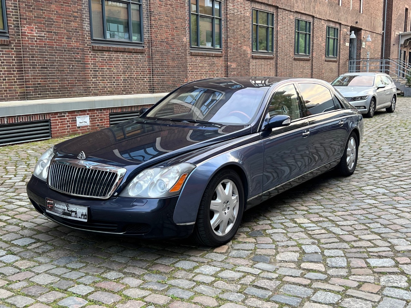 Maybach 62 used buy in Hamburg Price 74900 eur - Int.Nr.: 395