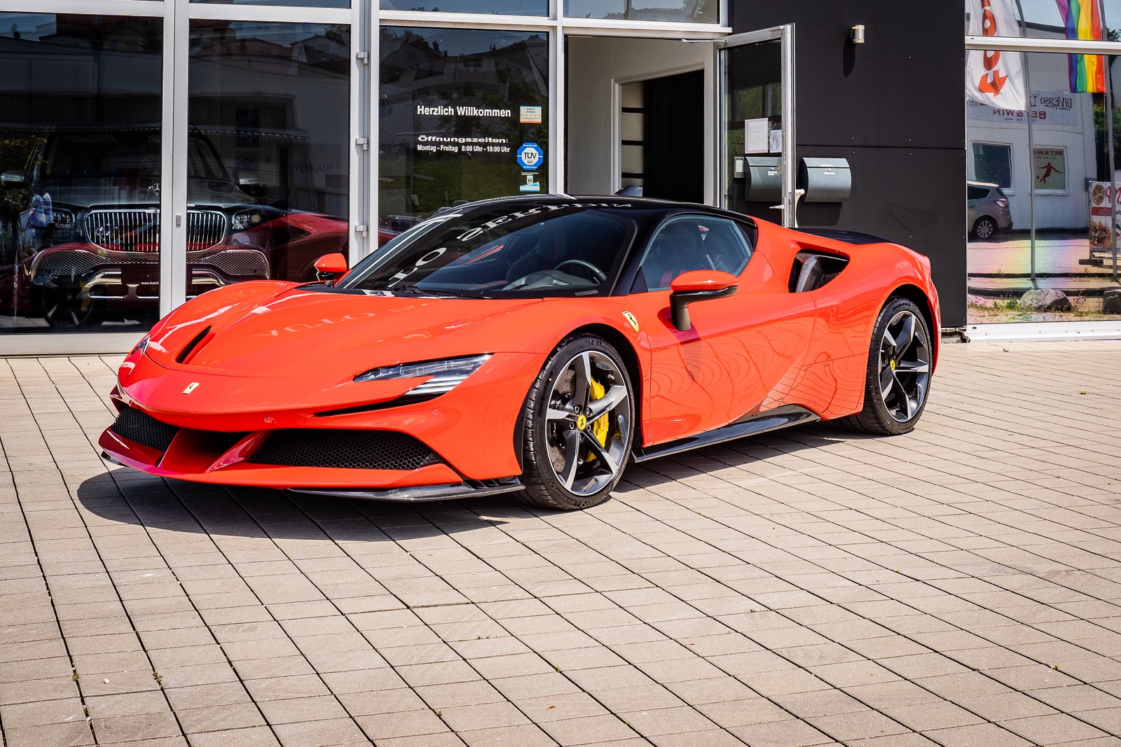 Ferrari SF90 STRADALE neu kaufen in Hechingen, Stuttgart Preis 675920 ...