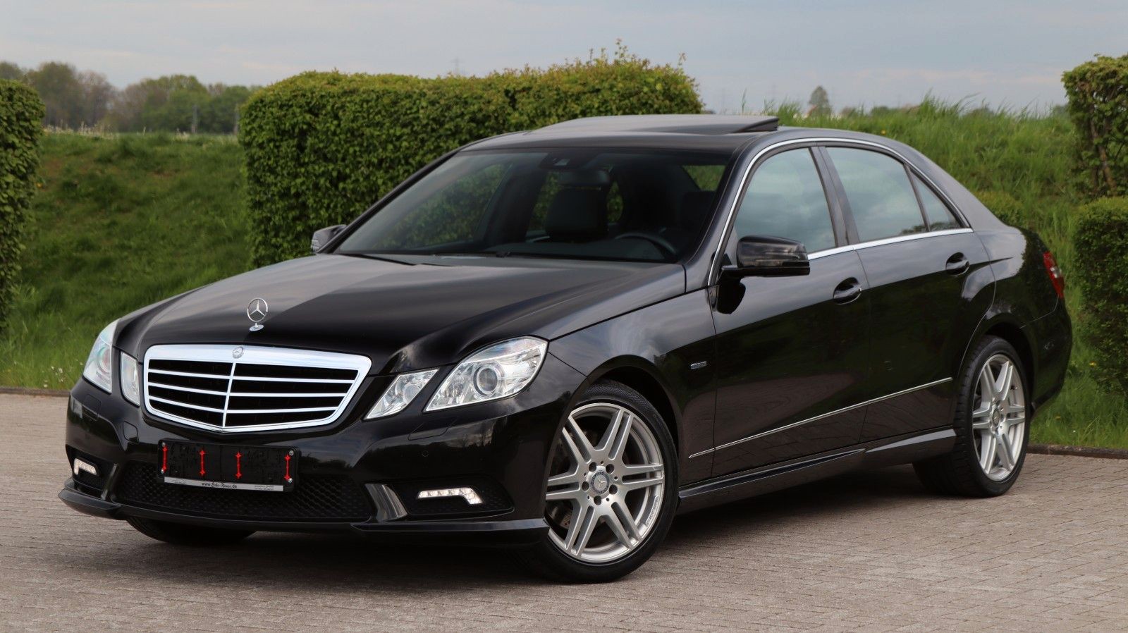 Mercedes Benz E 220 Cdi Blueefficiency 5g Aut Amg Navi Egshd Gebraucht