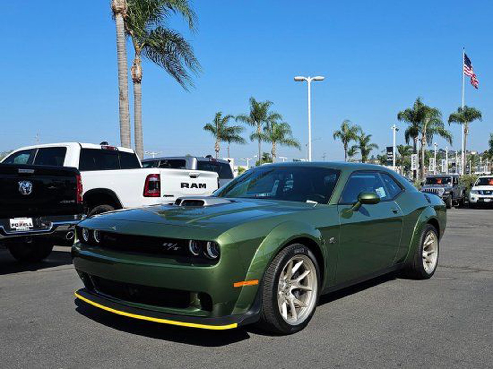 Dodge Challenger Swinger R/T Scat Pack Widebody Shaker neu kaufen in ...