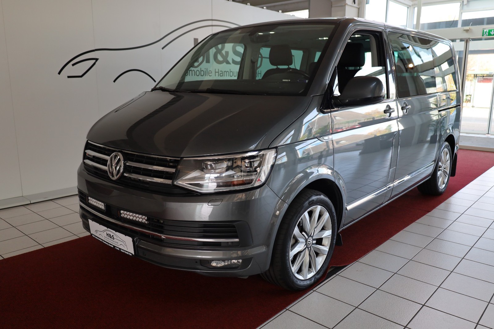 Volkswagen T6 Multivan T6 MULTIVAN HIGHLINE 4MOTION used buy in Wedel ...
